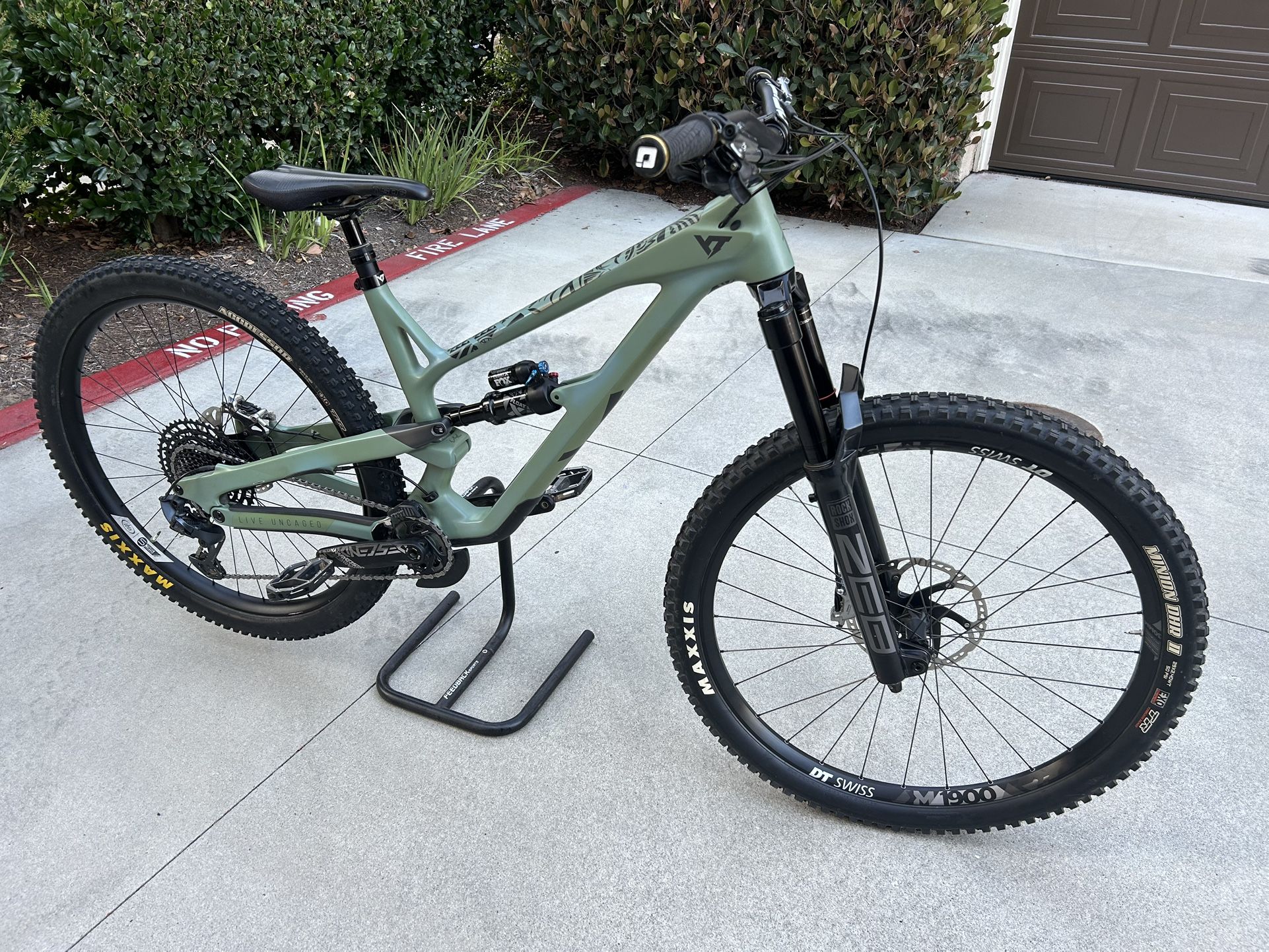 2023 YT Jeffsy Core 3 Mountain Bike 29” for Sale in Lake Forest, CA ...
