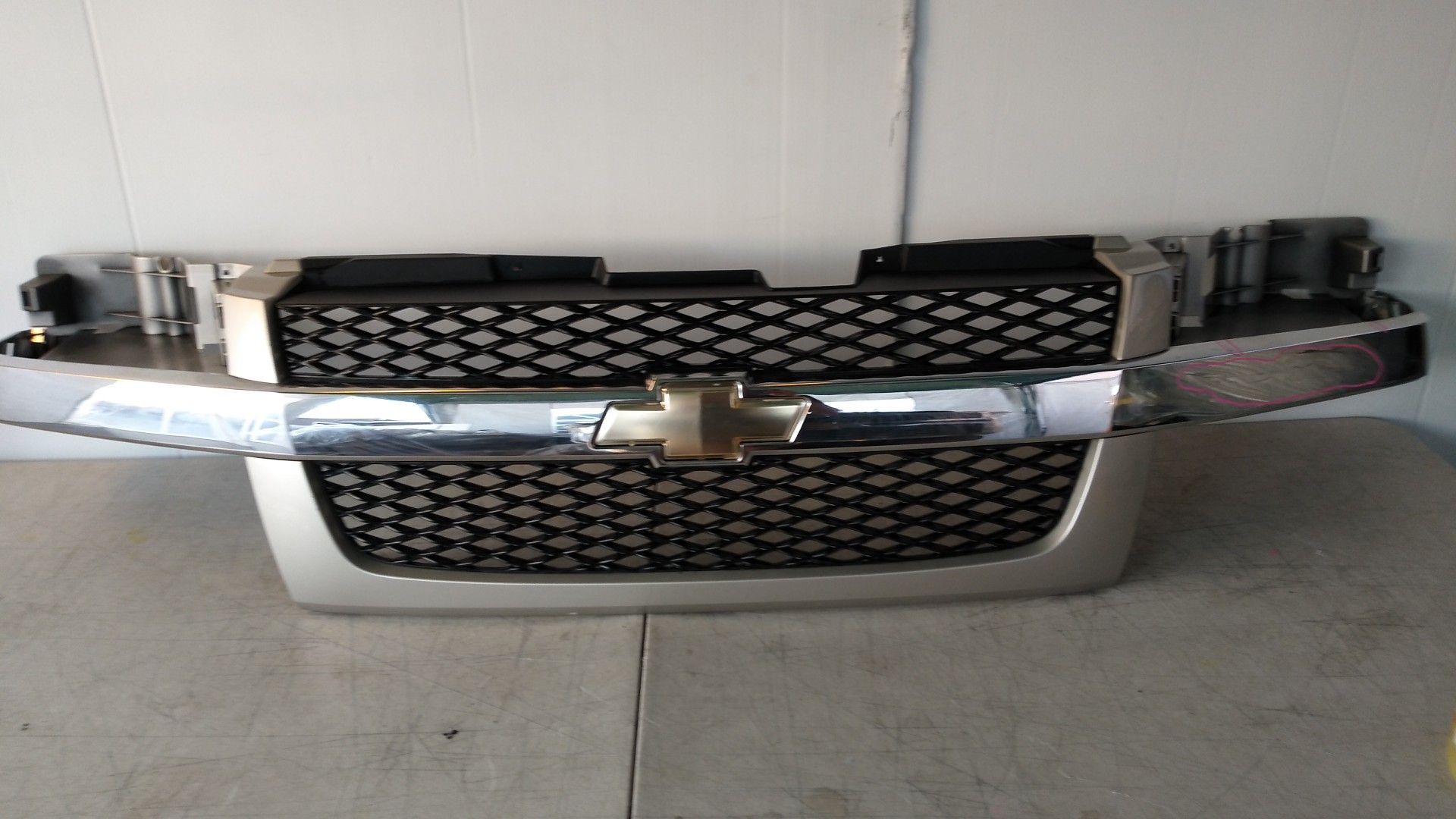 2005/2006/2007/2008/2009/2010/11/2012 CHEVY COLORADO FRONT GRILLE OEM ...