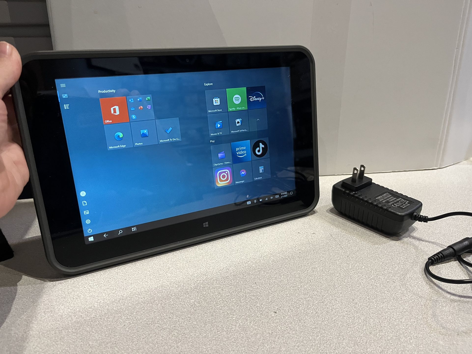 10.1” HP PRO Tablet 10 EE G1 intel Atom 1.33 GHz 2GB 32GB memory ...