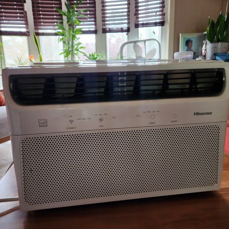 Hisense Window Air Conditioning Unit for Sale in Seattle, WA - OfferUp