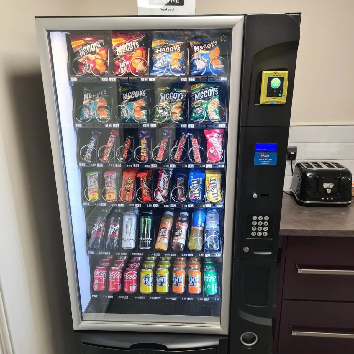 Combo Vending Machine With Card Reader for Sale in Grand Rapids, MI ...