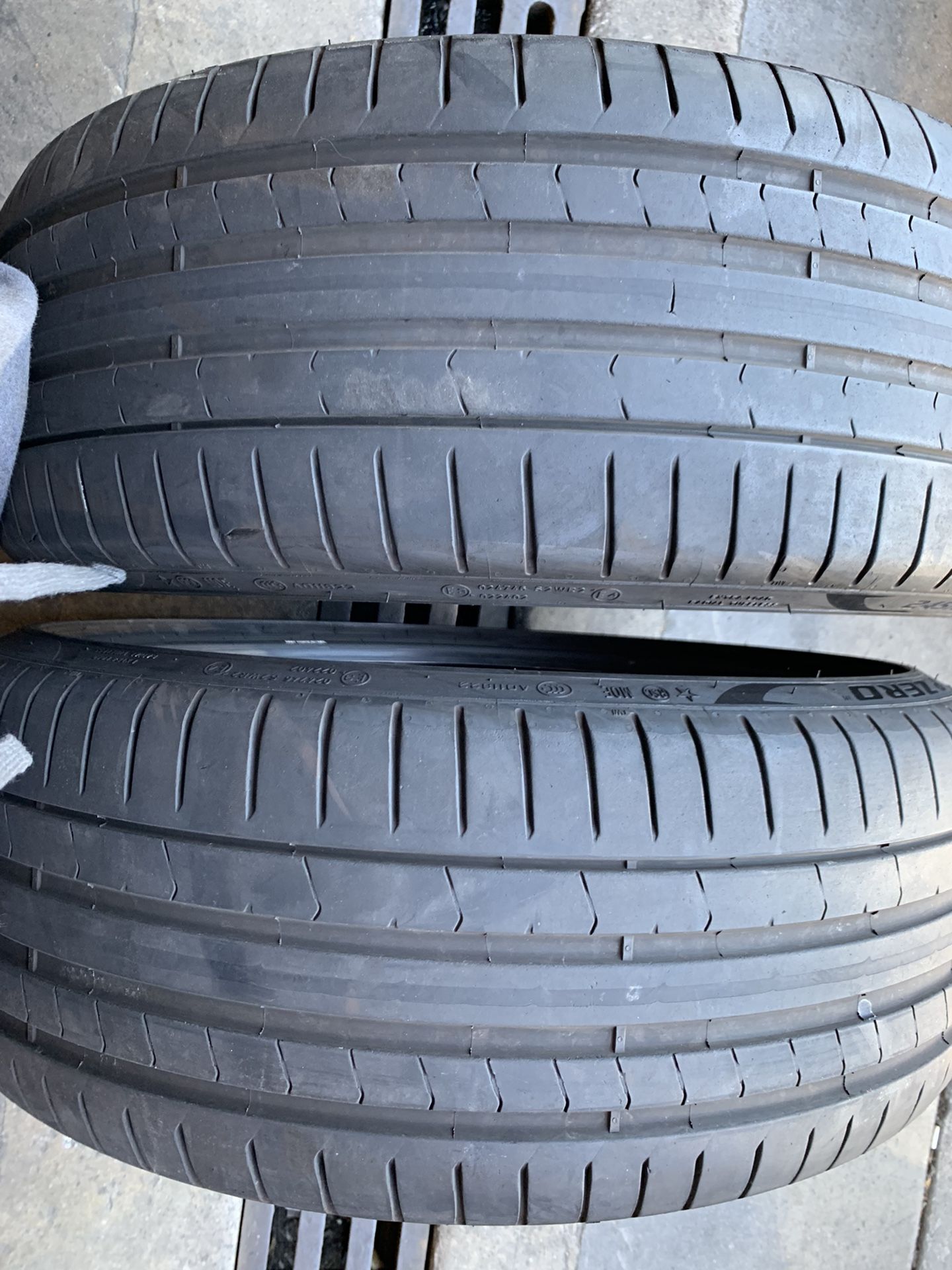 (2)245-35-20 PAIR OF USED TIRES PIRELLIS for Sale in Los Angeles, CA ...