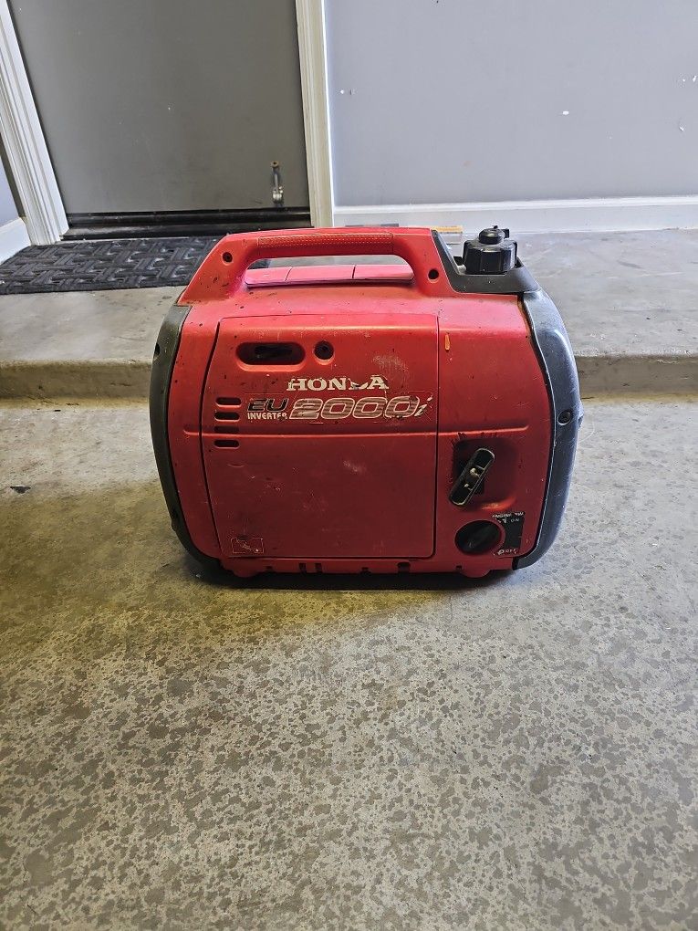 Honda Eu2000i Generator for Sale in Gilbert, AZ - OfferUp