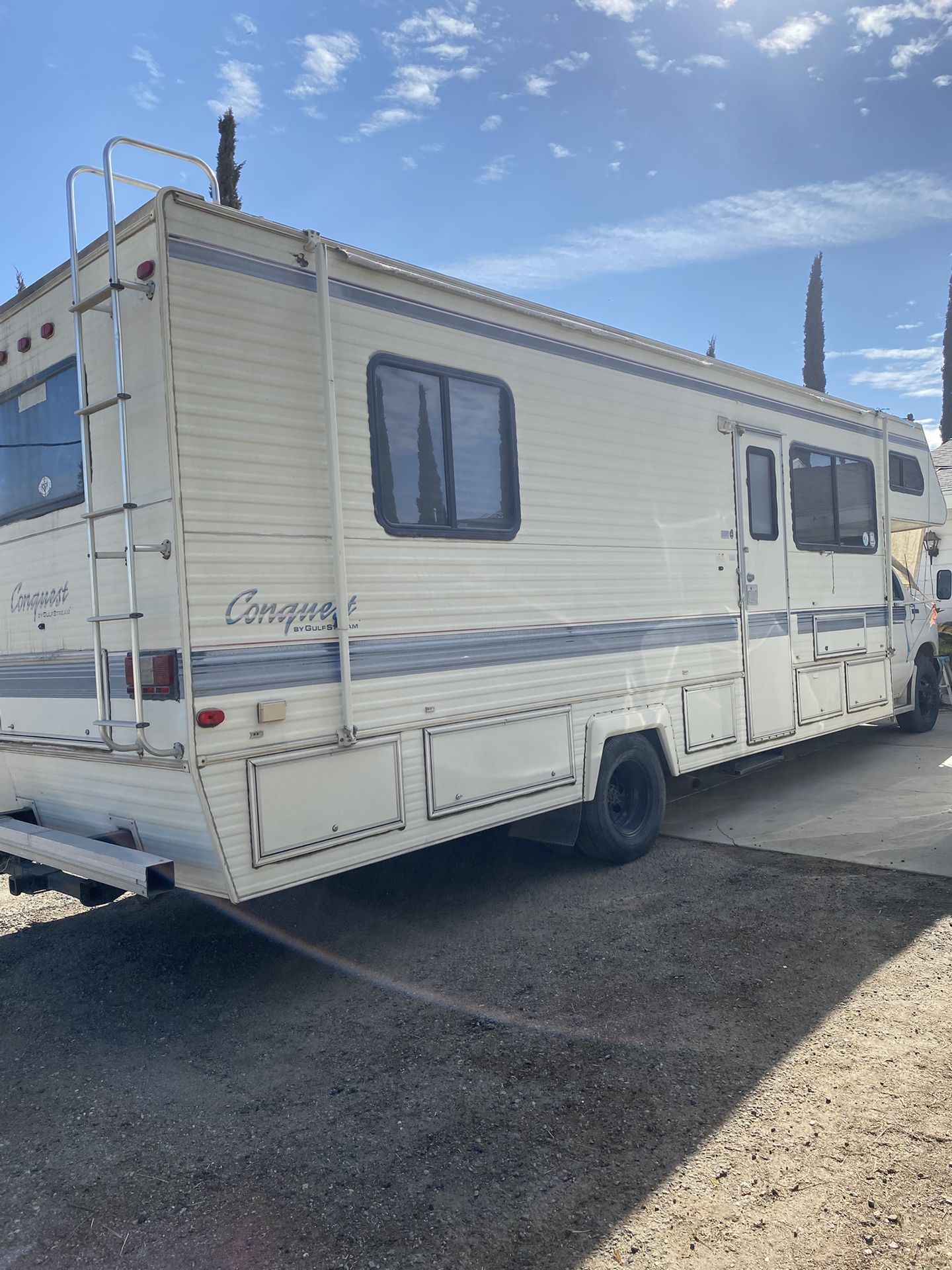 Ford Motorhome 35ft for Sale in Riverside County, CA - OfferUp