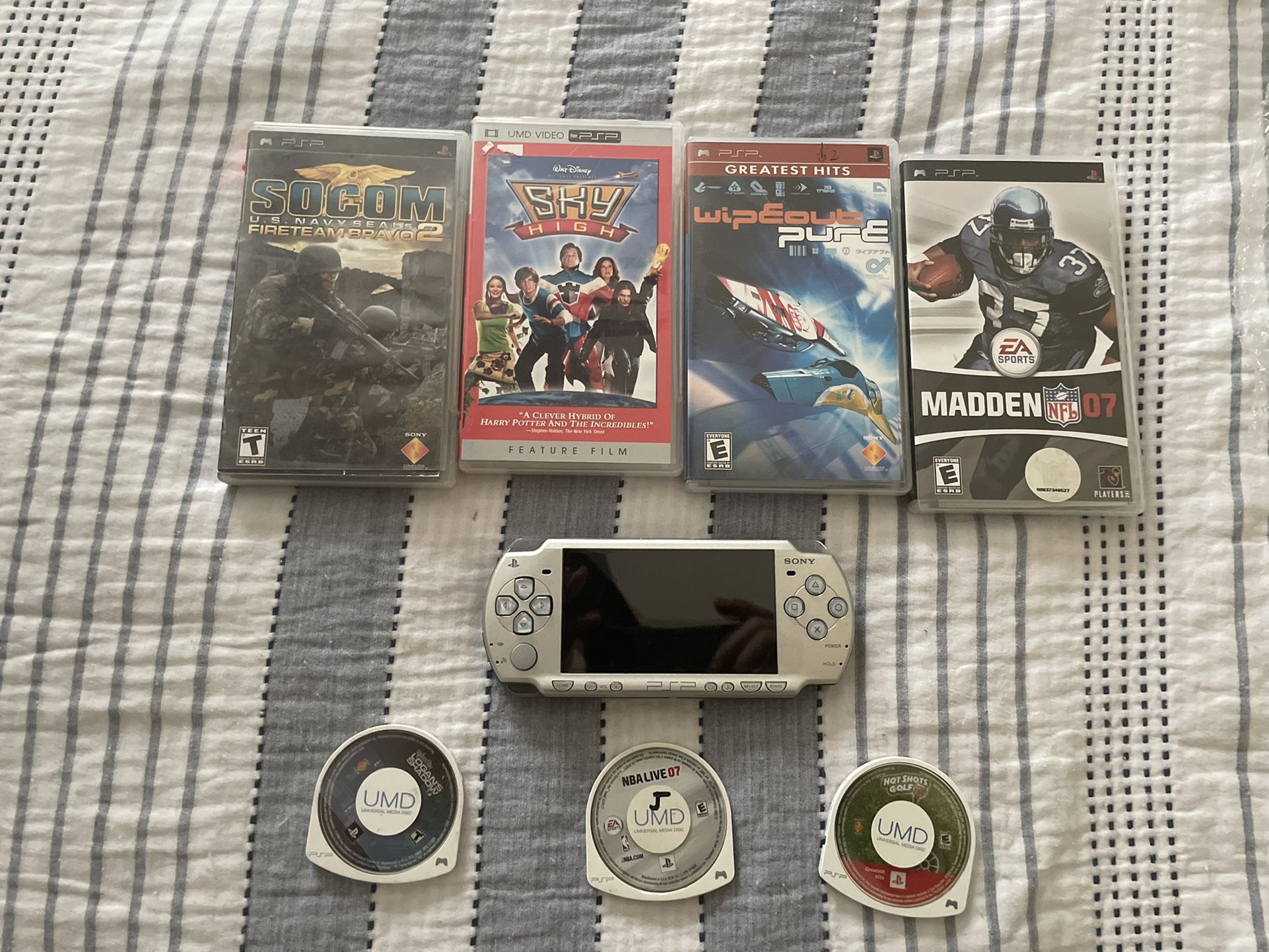 Sony PSP 2001 Silver 5 Games/1 Movie L@@K!!! for Sale in Schertz, TX ...
