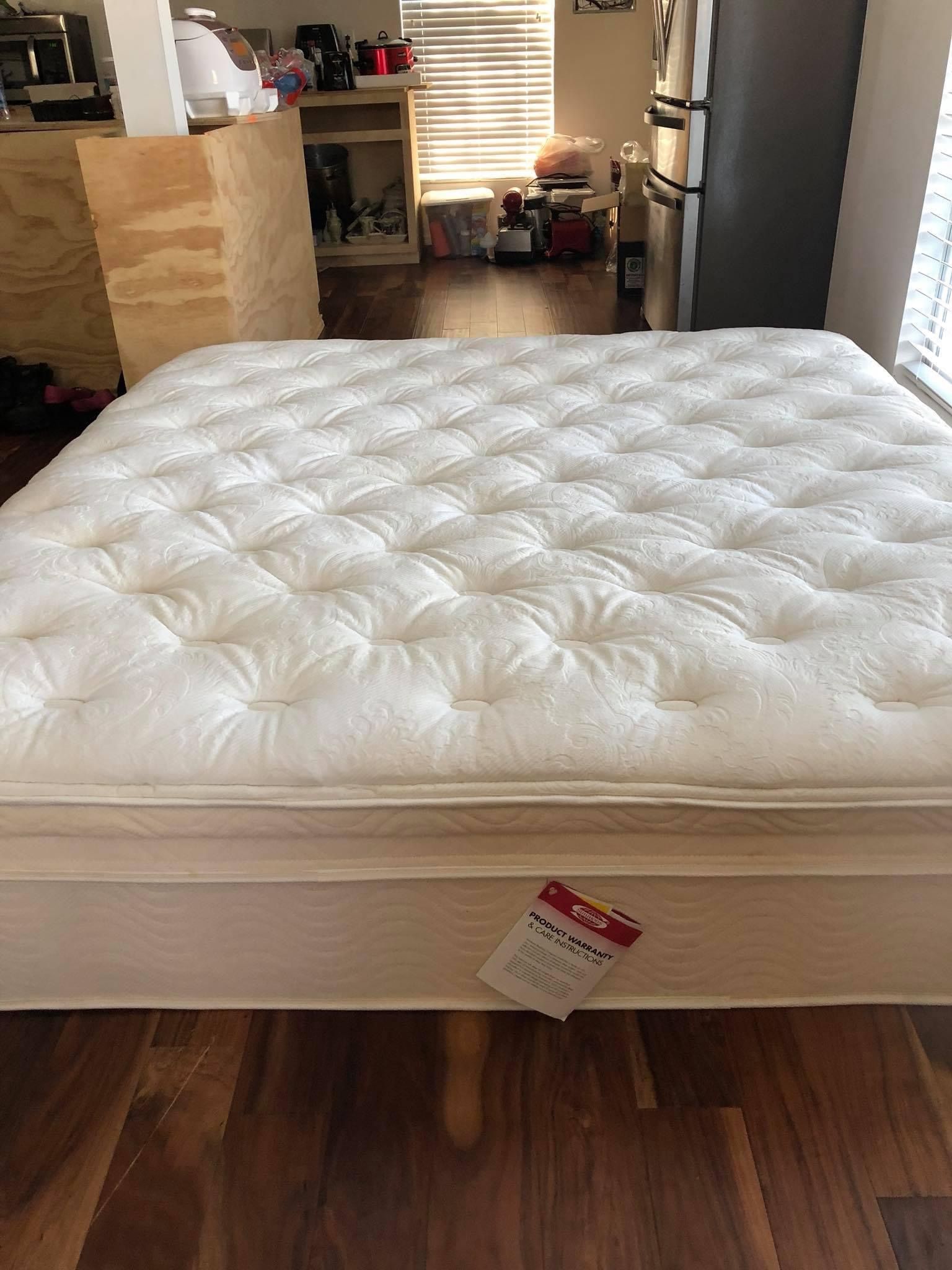 USED QUEEN SIZE MATTRESS ONLY for Sale in San Antonio, TX - OfferUp