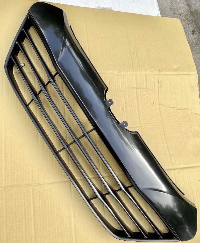 2010-15 HYUNDAI TUCSON FRONT LOWER GRILLE ASSY SHELL + INSERT — NEW for ...