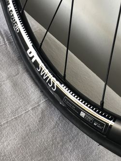 DT Swiss R 470 db wheelset with Shimano Disc and 105 Cassette for Sale ...
