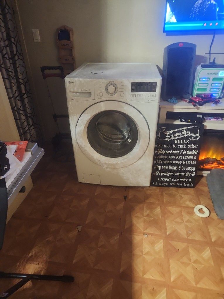 Full Size LG Washer Need Gone Asap for Sale in New York, NY - OfferUp
