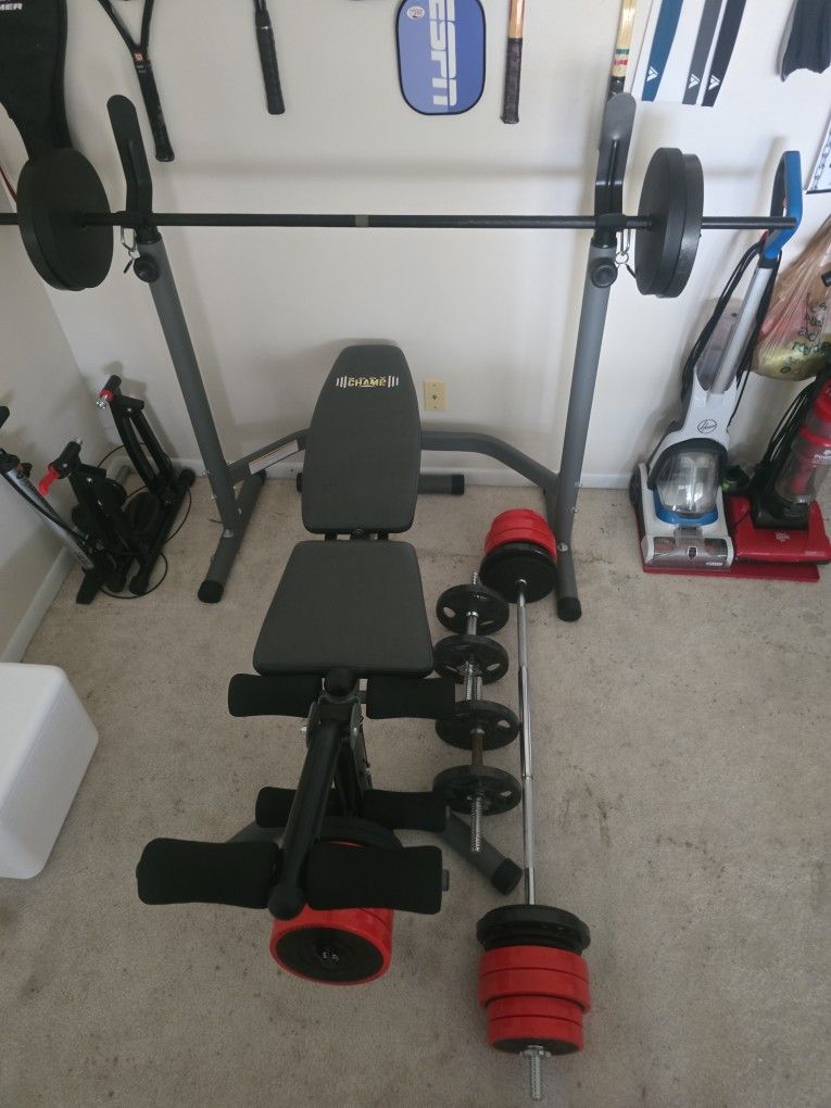 240lb Weight Set With Bench Press/Squat Rack/Leg Extension for Sale in ...