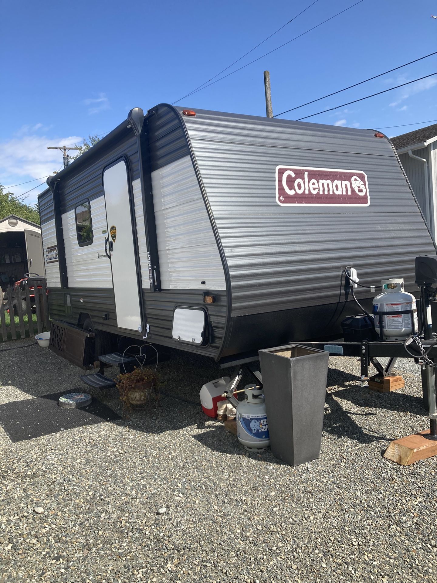 2021 - 21 ft Coleman Dutchman Travel Trailer for Sale in Seattle, WA ...