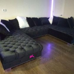 London XL Black Velvet Double Chaise Sectional Sofa for Sale in Houston TX OfferUp