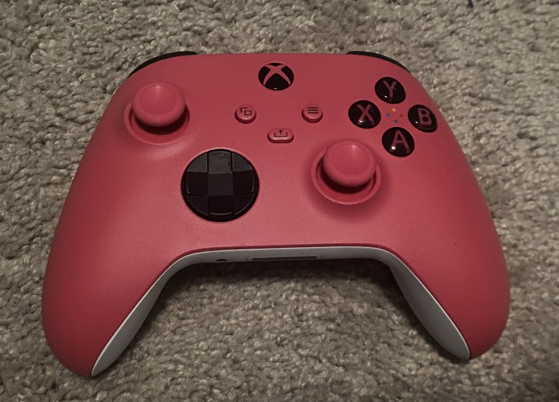 Deep Pink Xbox Wireless Controller for Sale in Davenport, FL - OfferUp