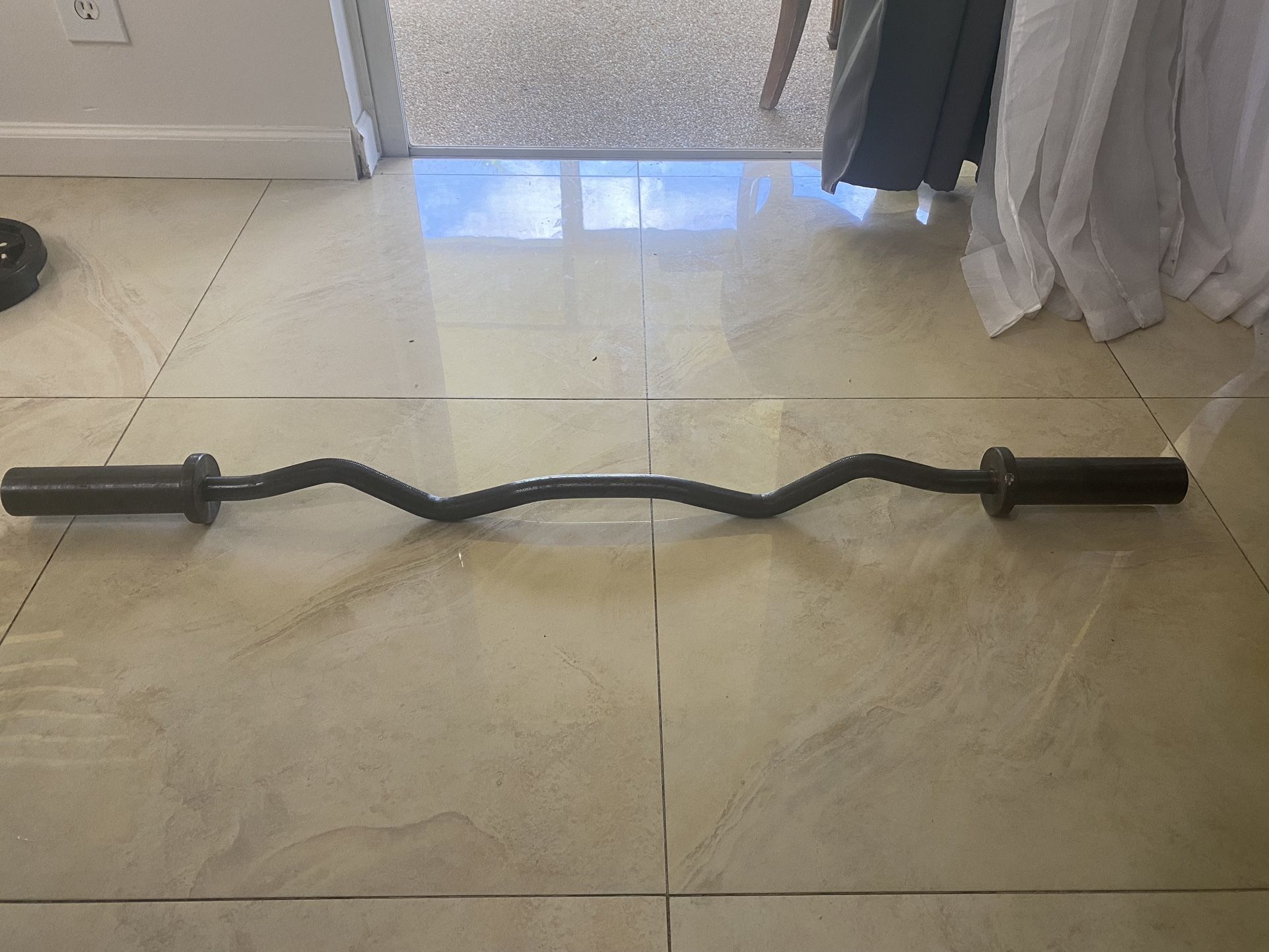 Workout Equipment/ Plates/ Bars for Sale in Pompano Beach, FL - OfferUp