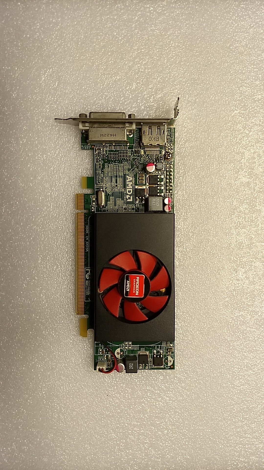 AMD Radeon C369 Low-profile PCI-E video graphics card 1GB DDR3 DVI ...