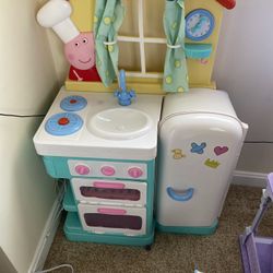 Peppa Pig Kitchen Playset for Sale in Milford MA OfferUp