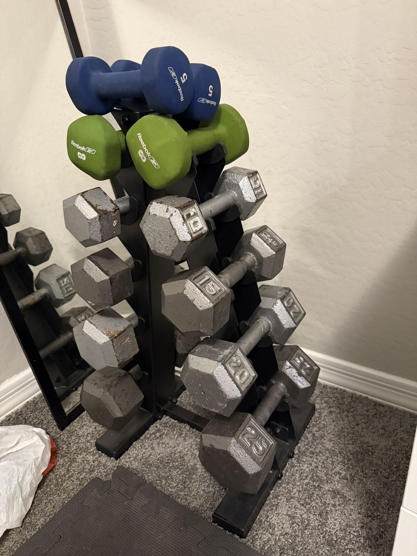 Dumbbell Set for Sale in Phoenix, AZ - OfferUp