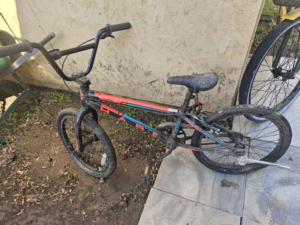 Haro Bike for Sale in Riverside, CA - OfferUp