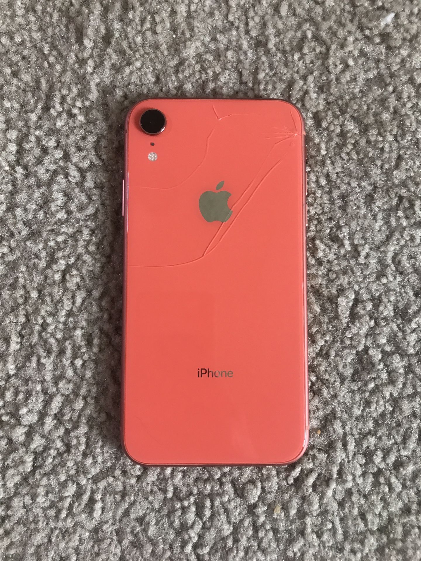 Apple iPhone XR - 64GB - Coral (Unlocked) - Good Working Condition for Sale in Los Angeles, CA ...