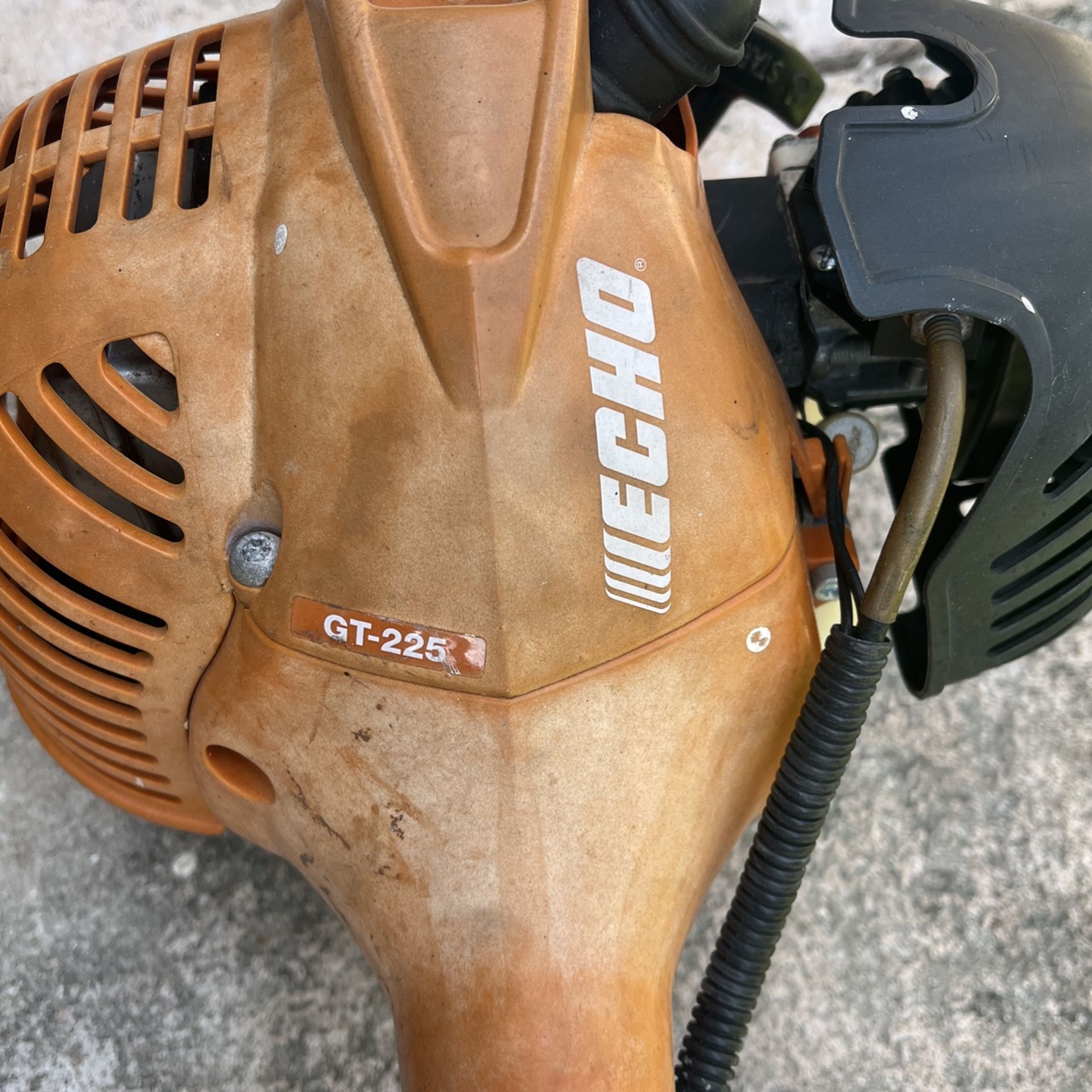 Echo Weed Eater CURVED for Sale in Miami, FL - OfferUp