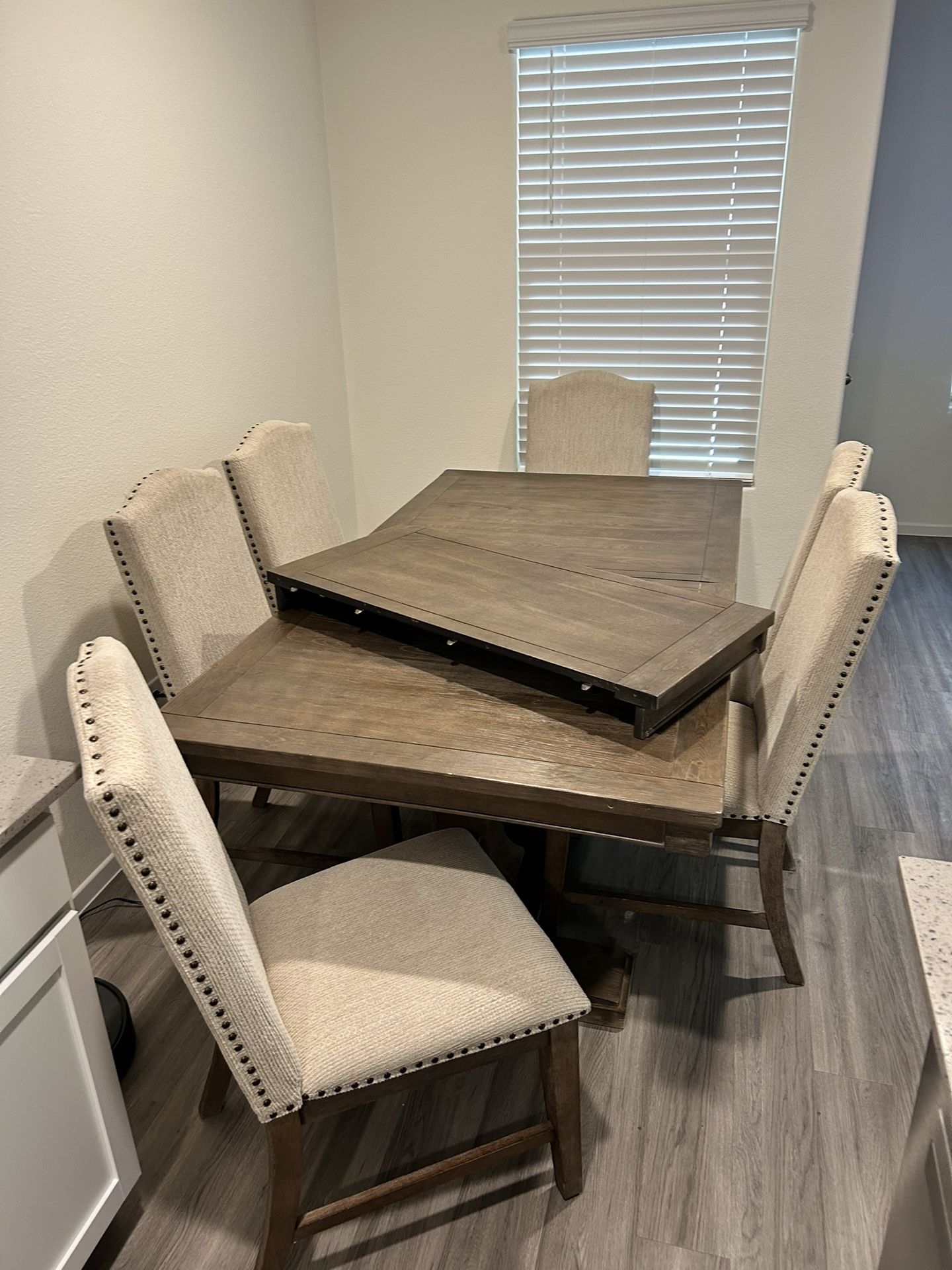 Johnelle Dining Table And 6 Chairs for Sale in Las Vegas, NV - OfferUp