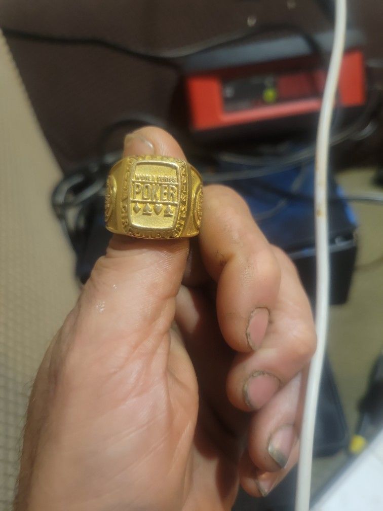 18k poker ring store