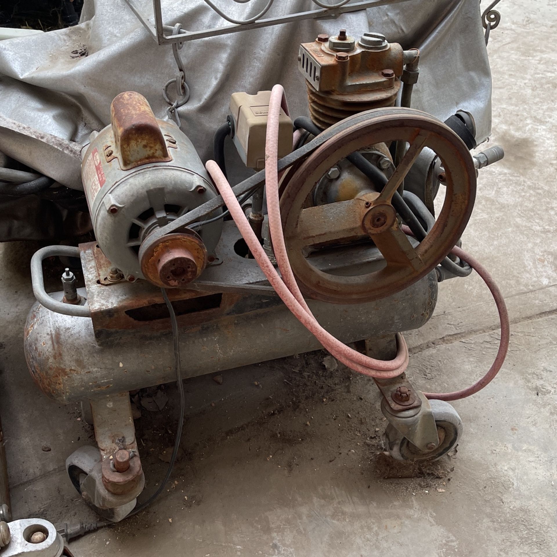 Air Compressor. for Sale in Redlands, CA - OfferUp