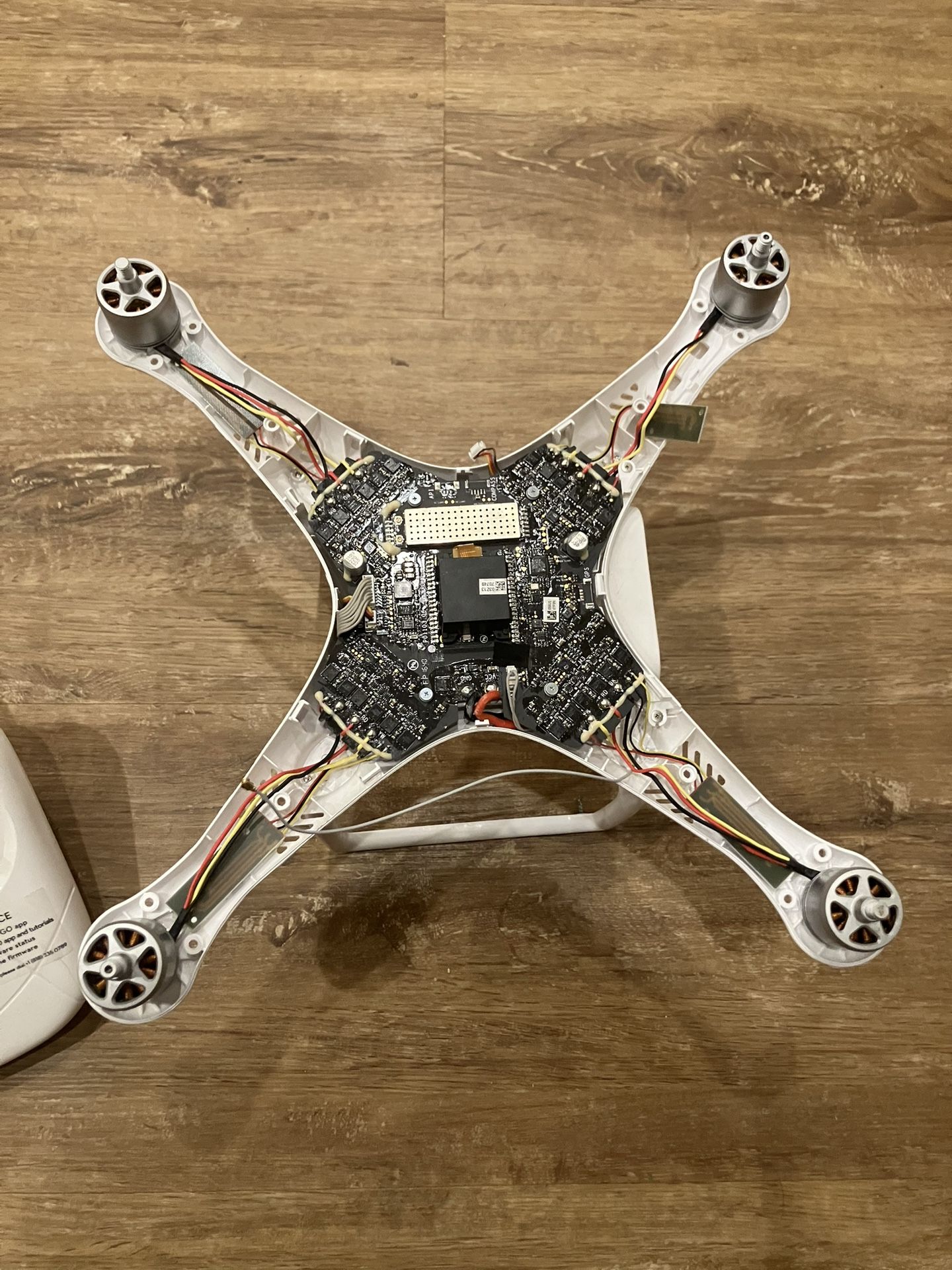 DJI Phantom 2 (for Parts) for Sale in Scottsdale, AZ - OfferUp