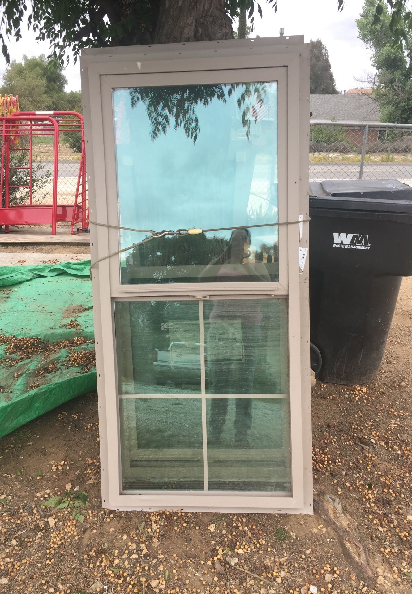 Double pain glass windows for Sale in Perris, CA - OfferUp