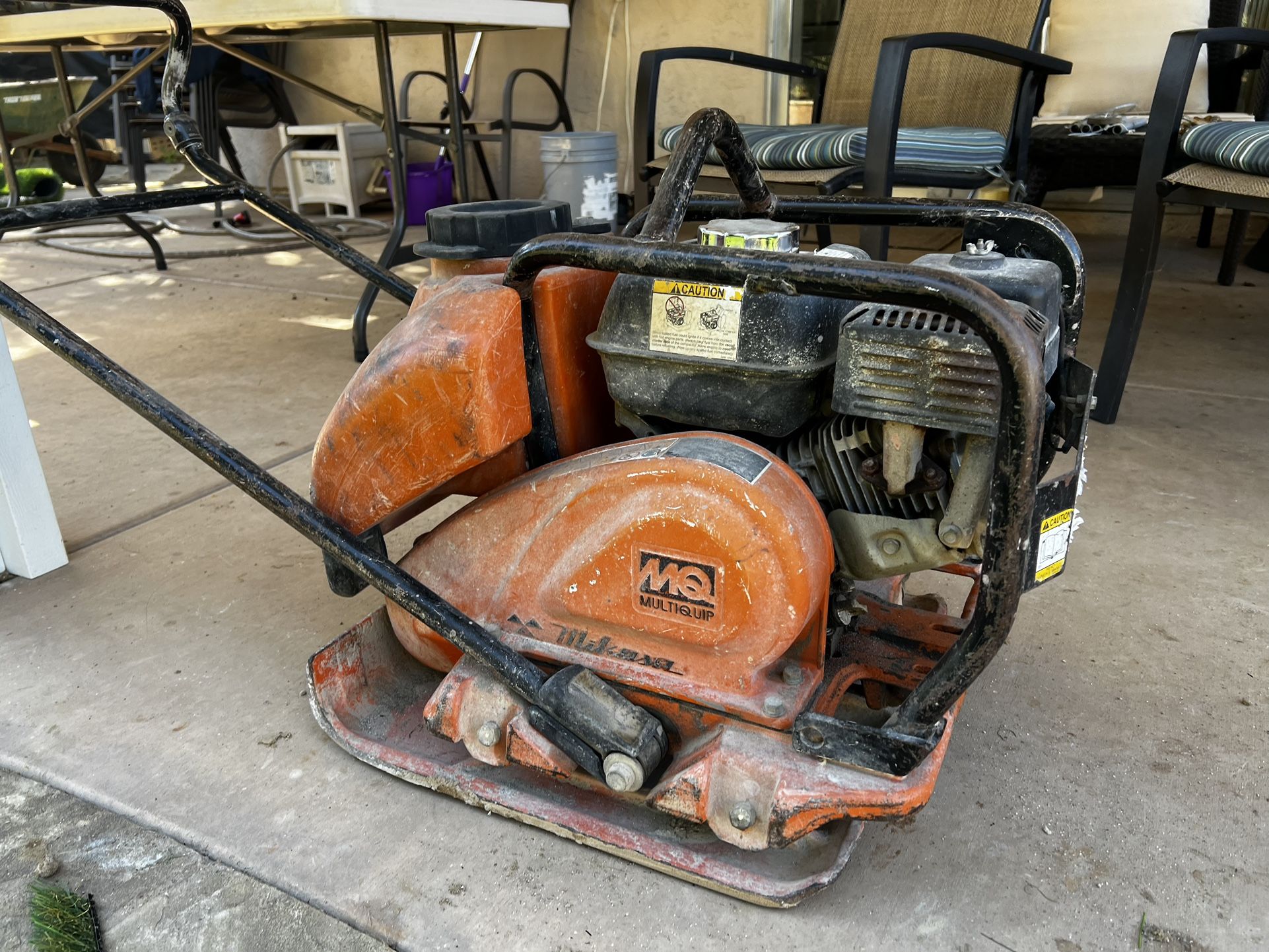 Multiquip Mikasa MVC90H Plate Compactor