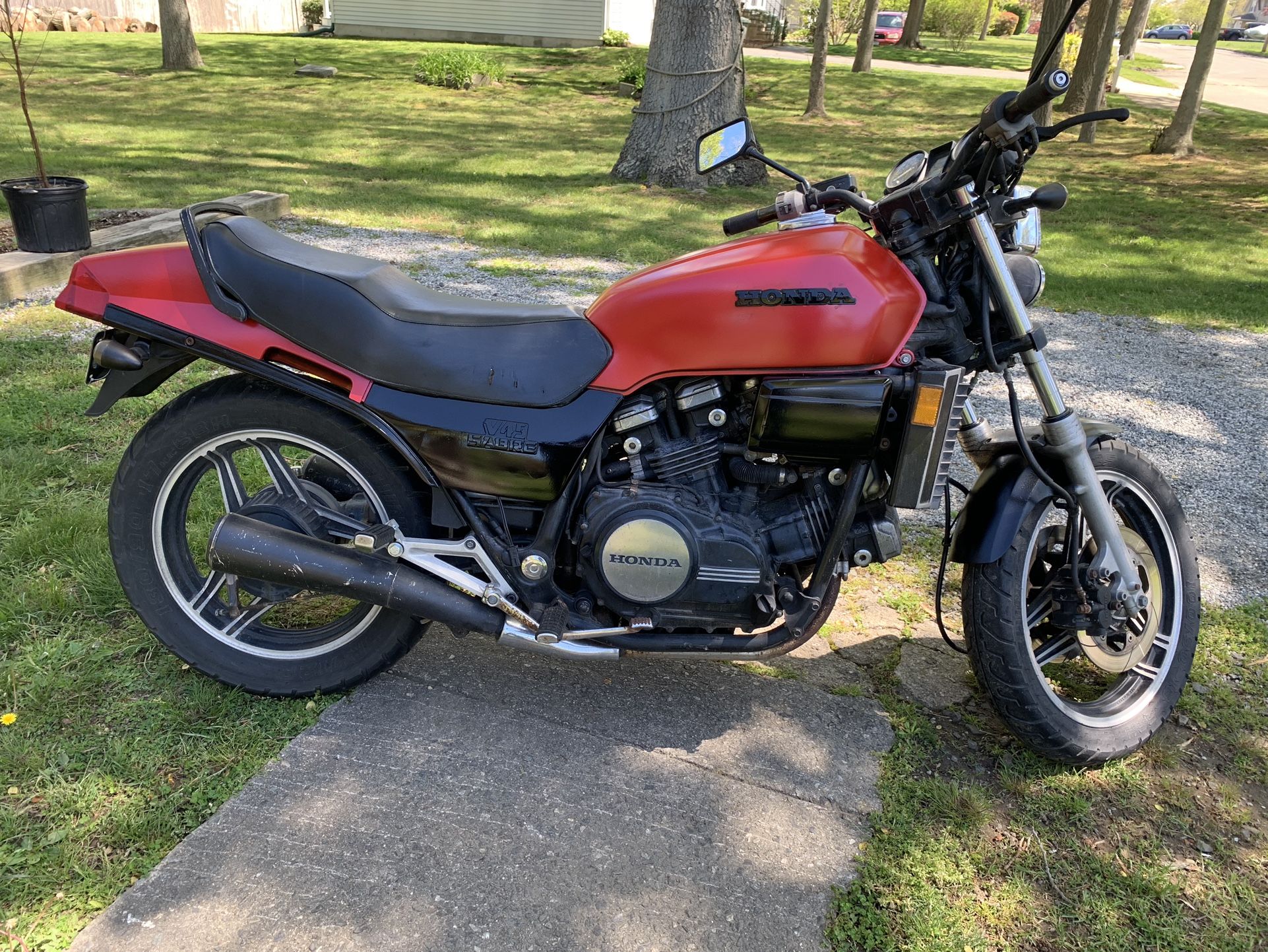 1985 Honda VF700S Sabre for Sale in Milford, CT - OfferUp