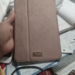 Tablet With Kate Spade Cover for Sale in El Monte, CA - OfferUp