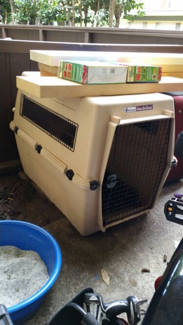Extra Large Petmate Deluxe Vari Kennel for Sale in Castro Valley, CA ...