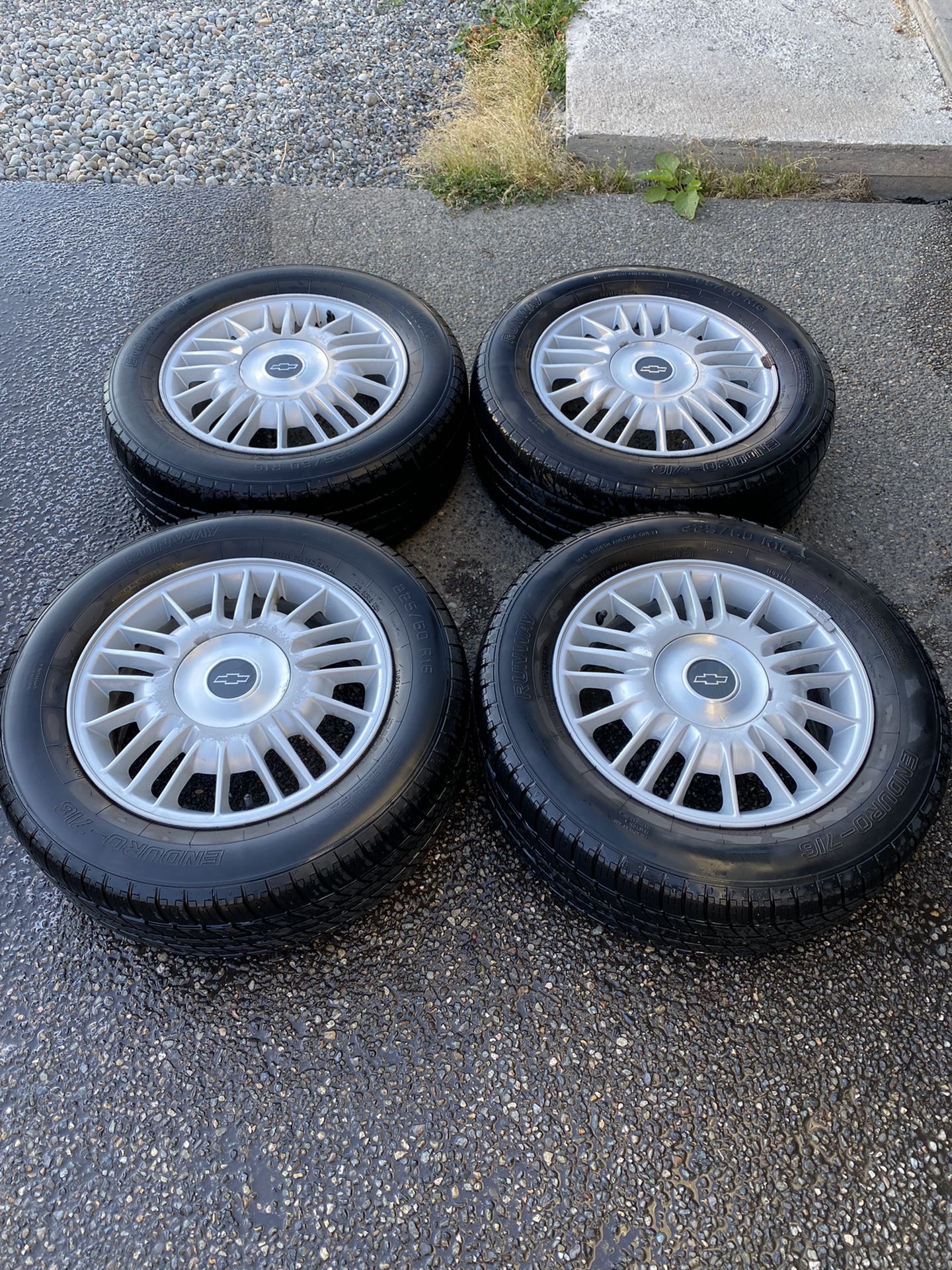 16” Chevy Wheels & Tires 5x115 for Sale in Tacoma, WA - OfferUp
