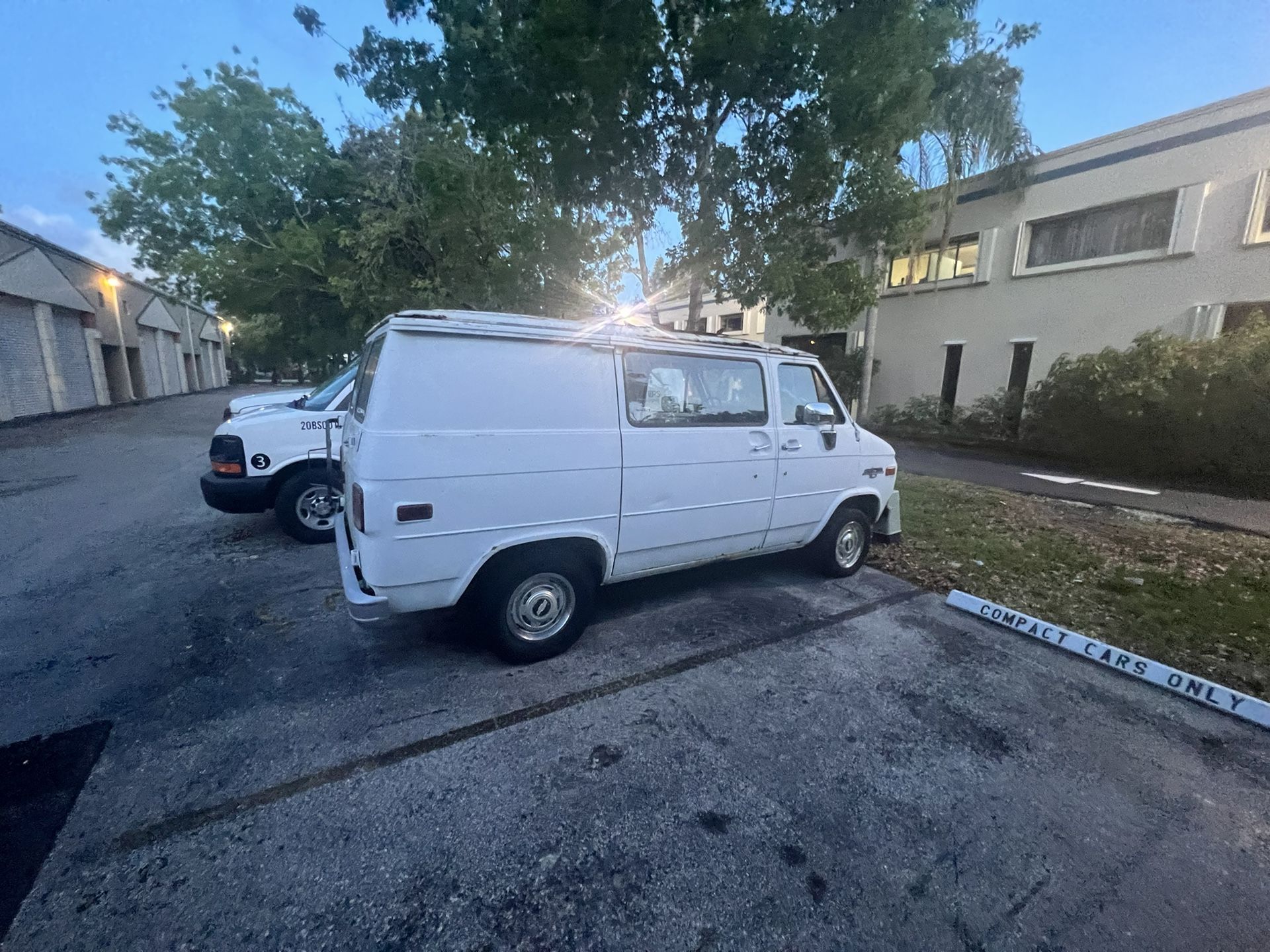 1985 Chevrolet C10 for Sale in Miami, FL - OfferUp