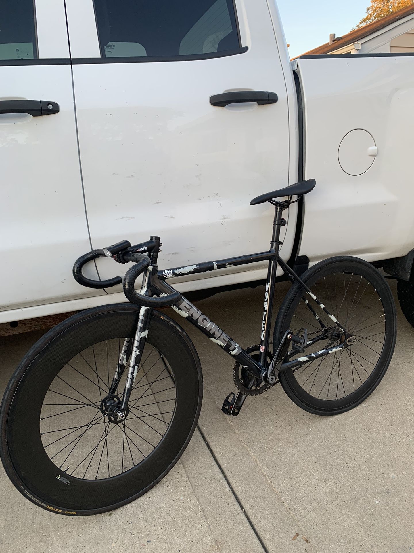 Engine 11 Fixie for Sale in Des Plaines, IL - OfferUp