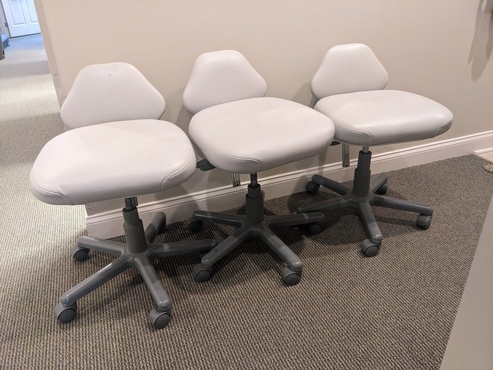 Doctor Office Stools