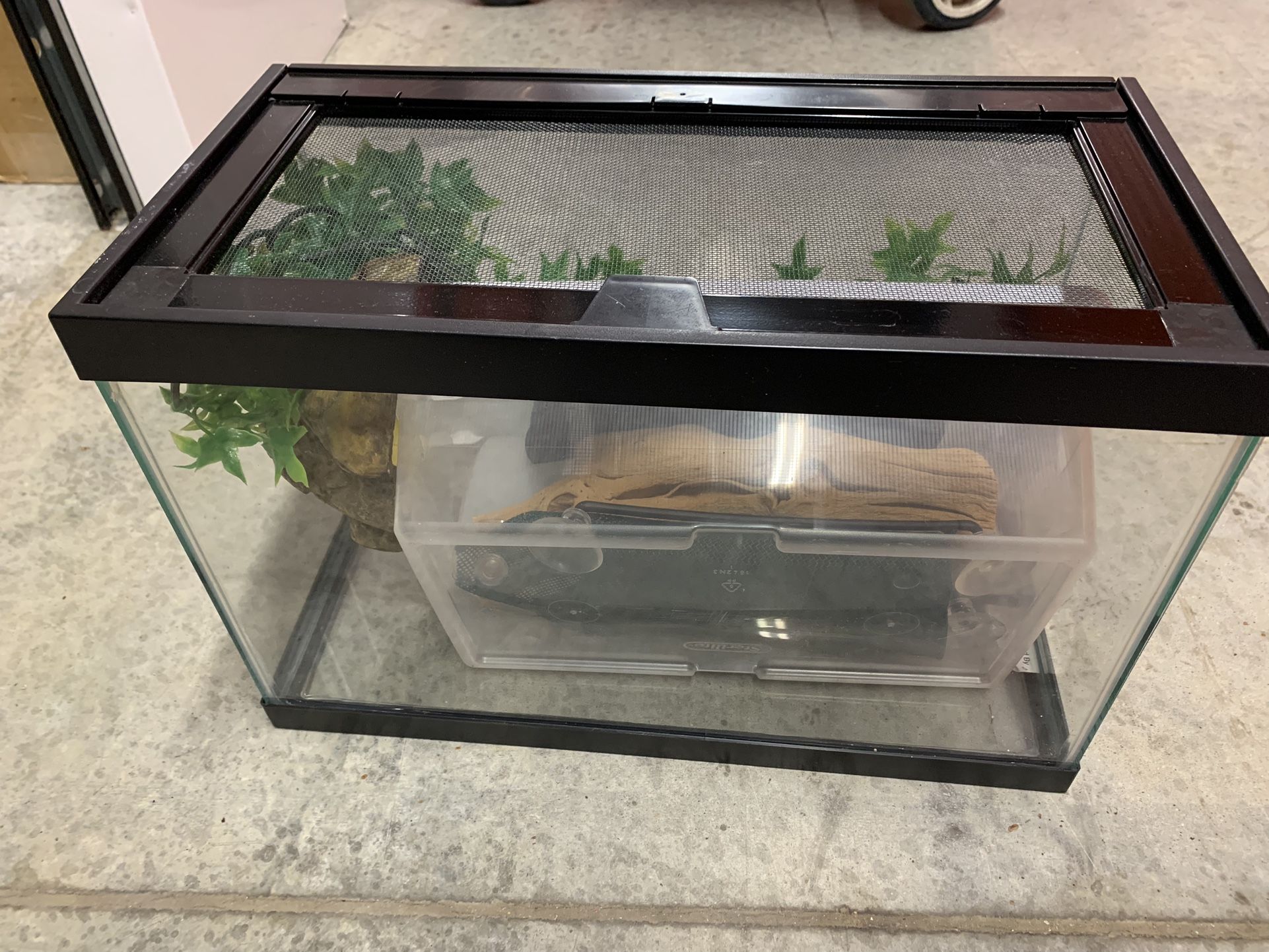 Zoomed Terrarium Tank 18 X 18 X 18 Reptile Snake Frog Enclosure for ...