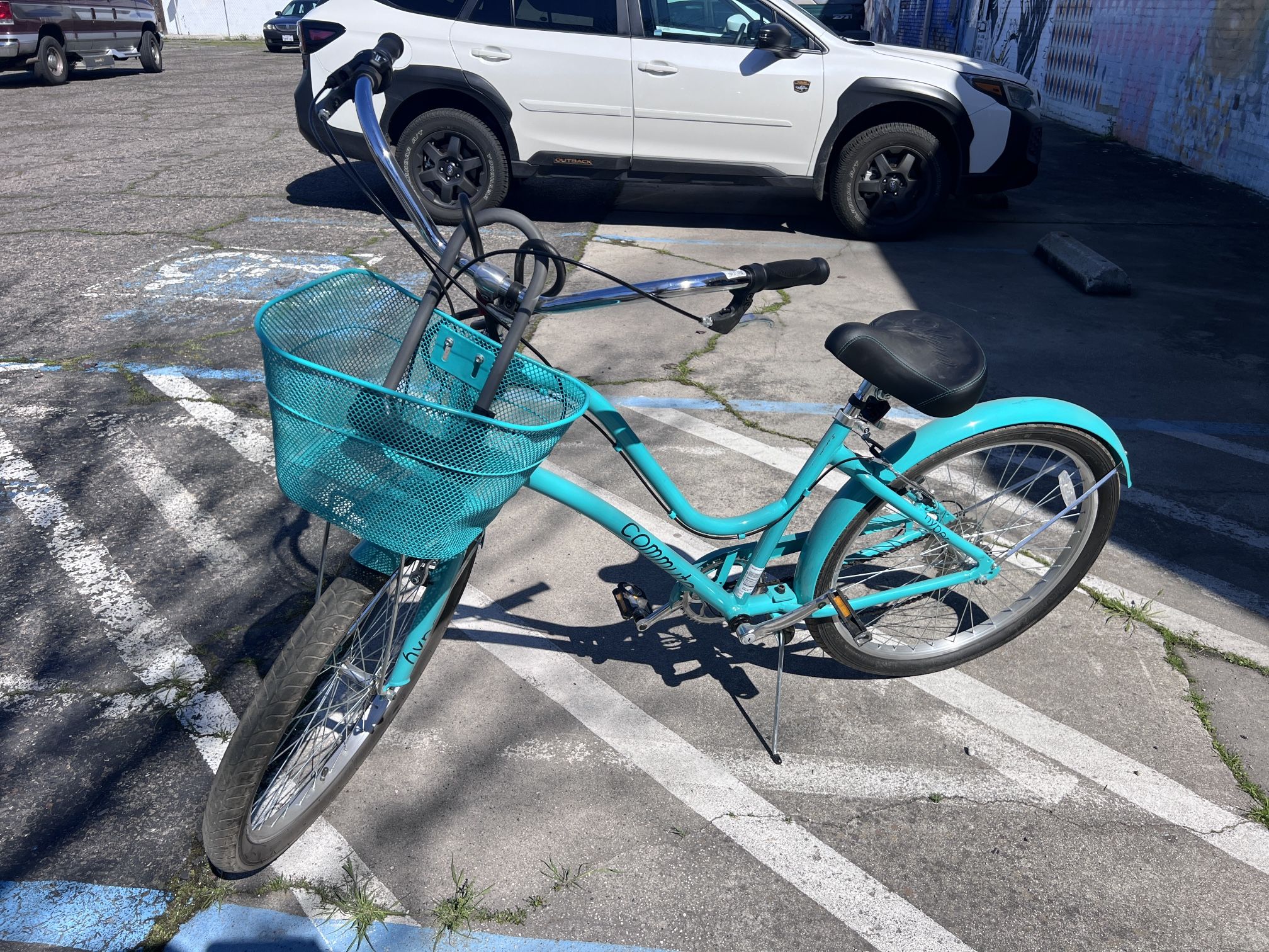 Hyper Commute Ladies Beach Cruiser! for Sale in Fresno, CA - OfferUp