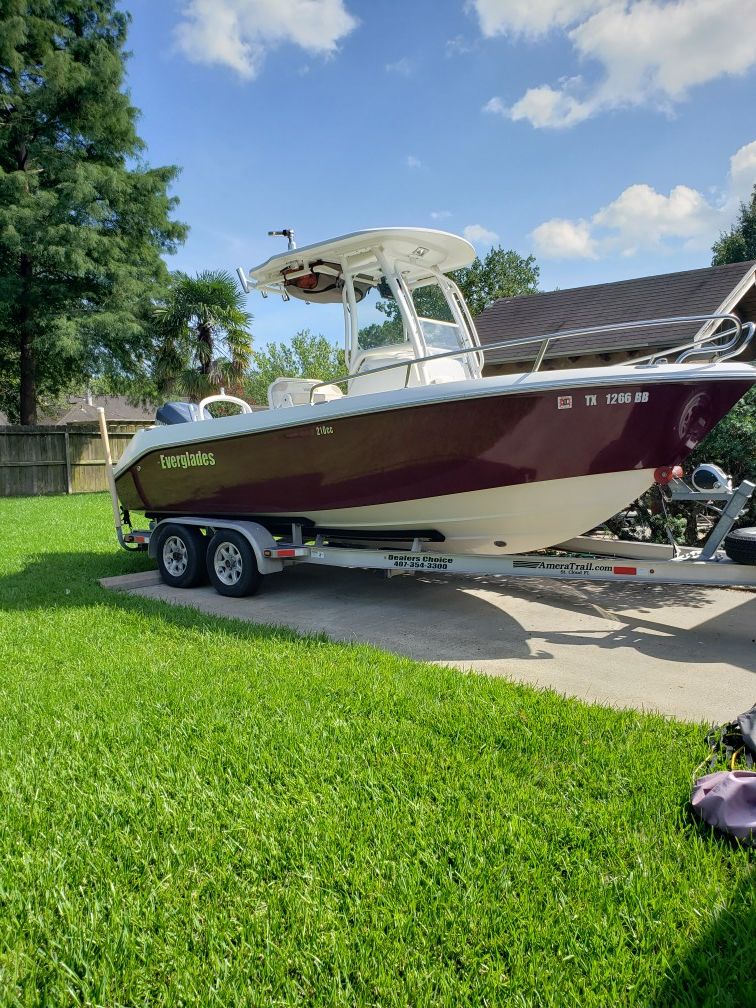 2009 Everglades 210CC amazing condition Price Reduction! for Sale in ...