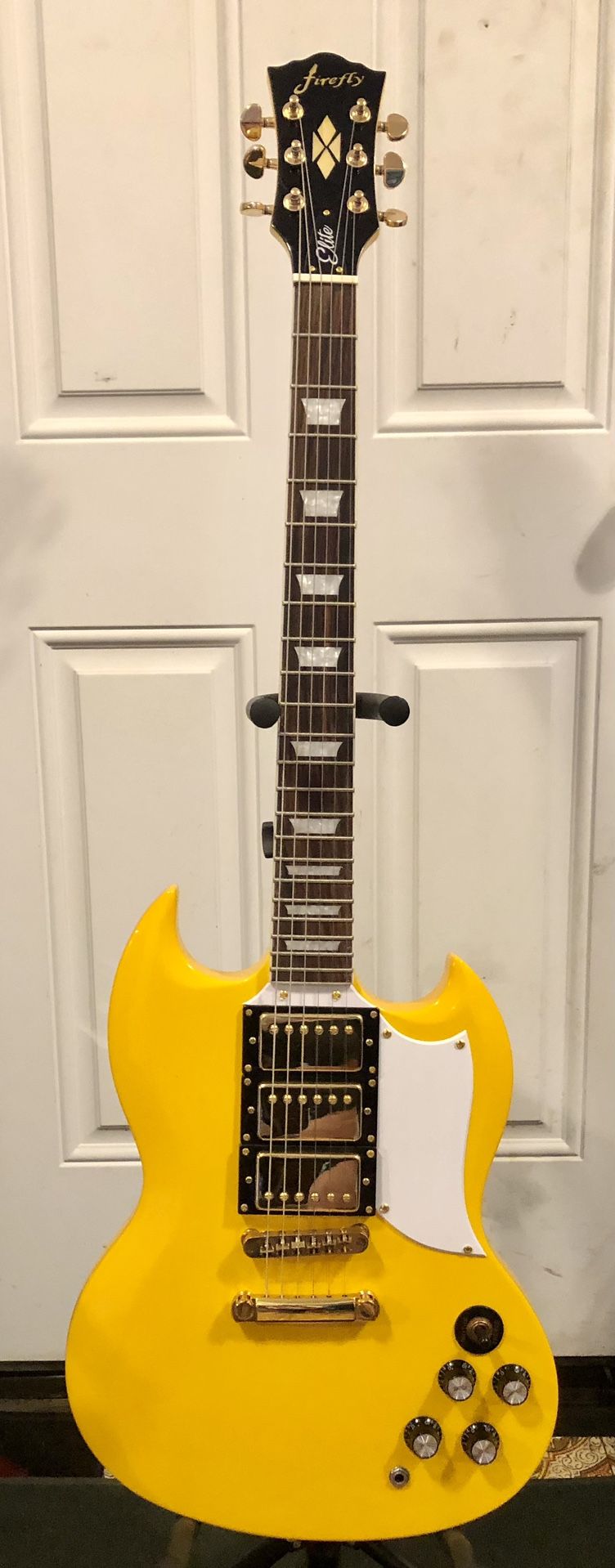 Firefly FFLG ELITE for Sale in Dallas, OR - OfferUp