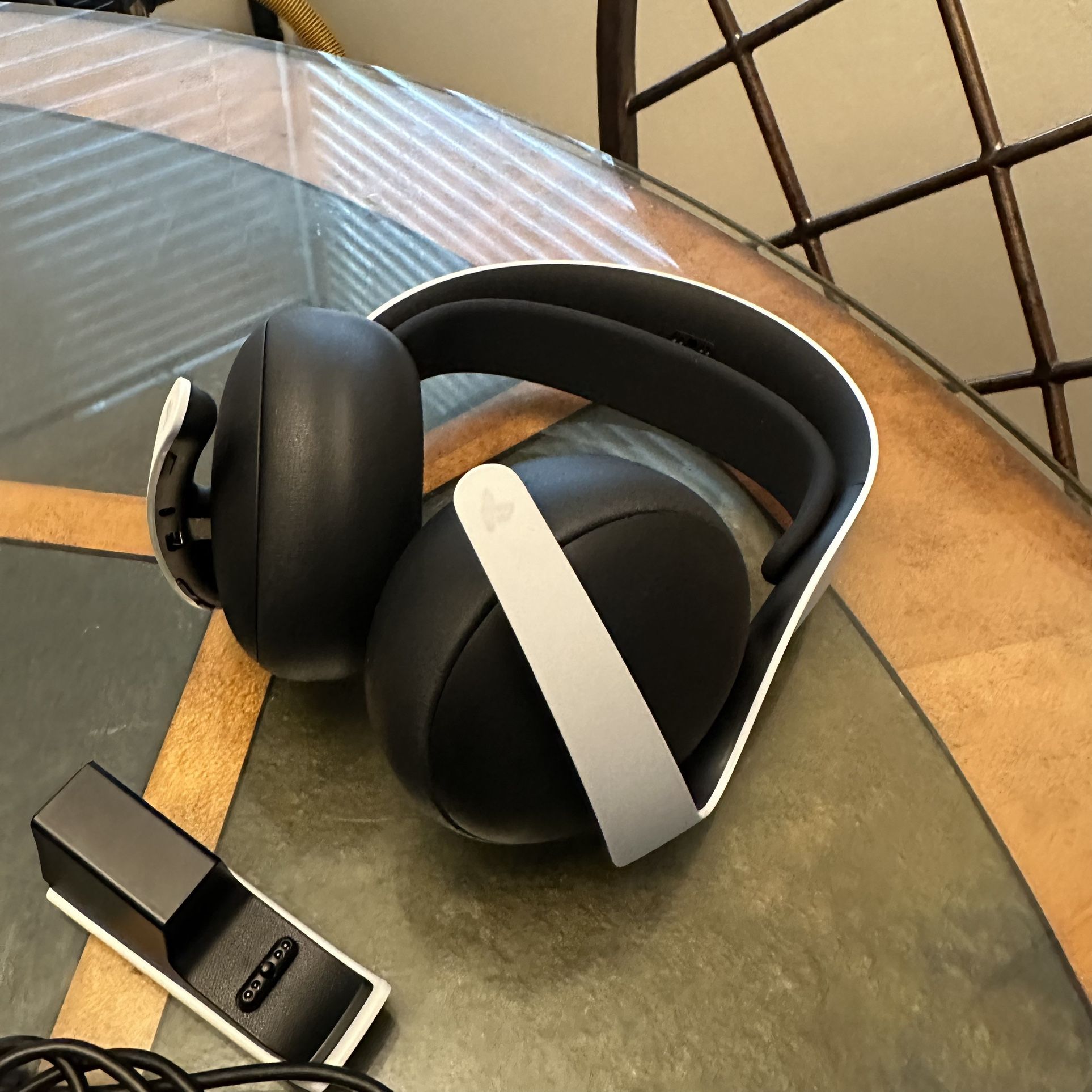 PULSE Elite Bluetooth Headphones for Sale in Sacramento, CA - OfferUp