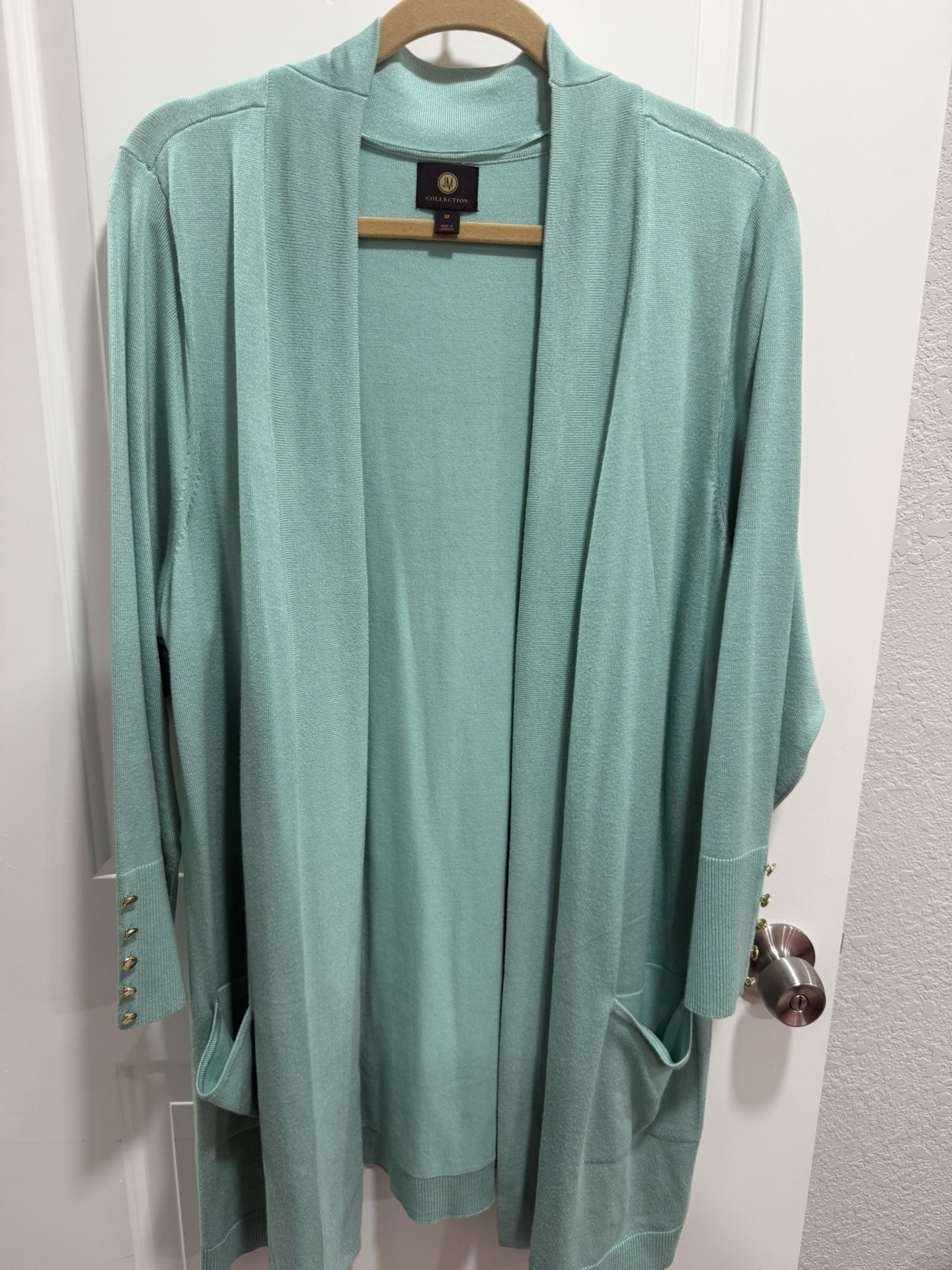 Plus Size Mint Green Cardigan for Sale in San Antonio, TX - OfferUp