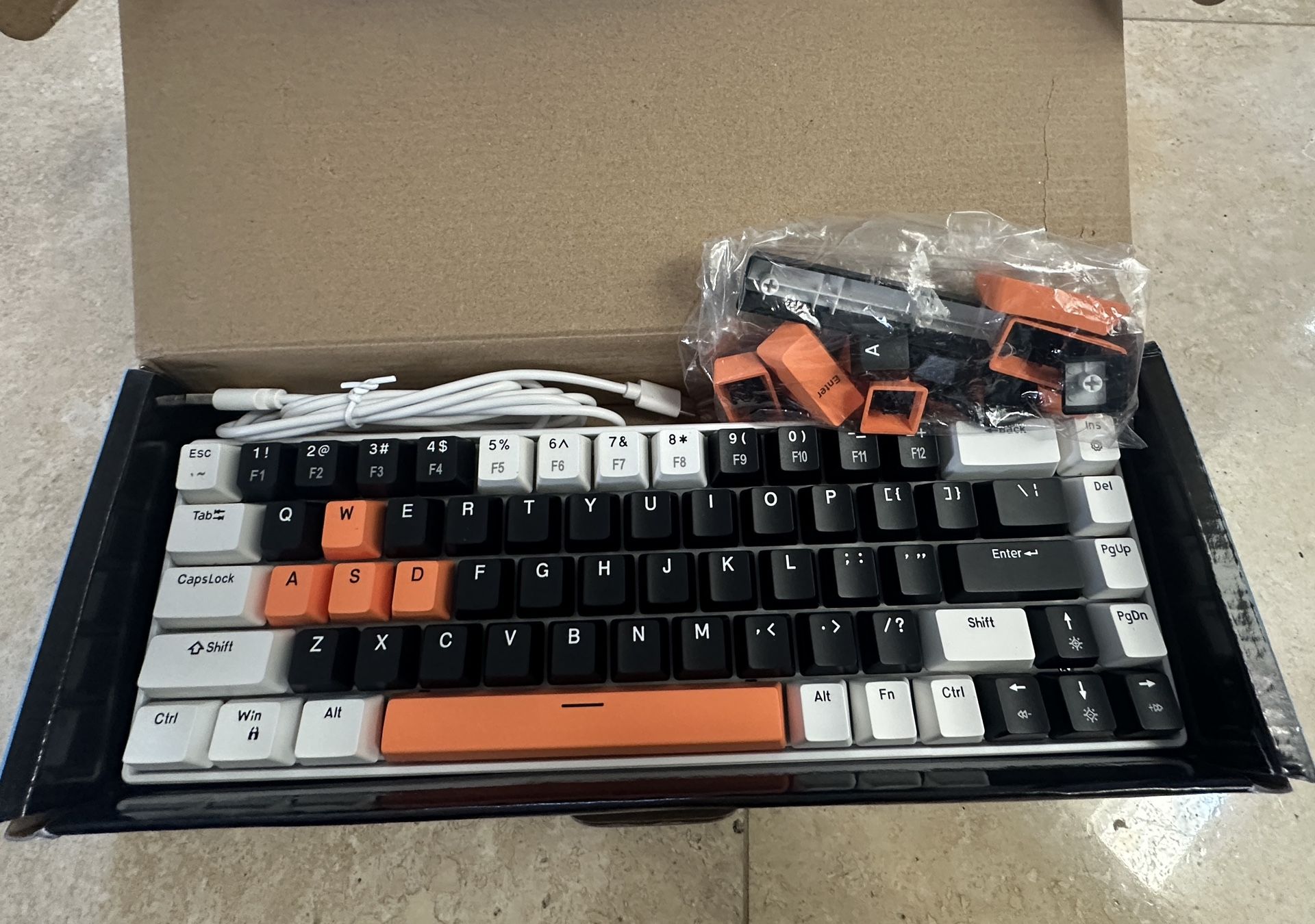 Mechanical Gaming Keyboard, MageGee MK-Box LED Backlit Compact for Sale ...