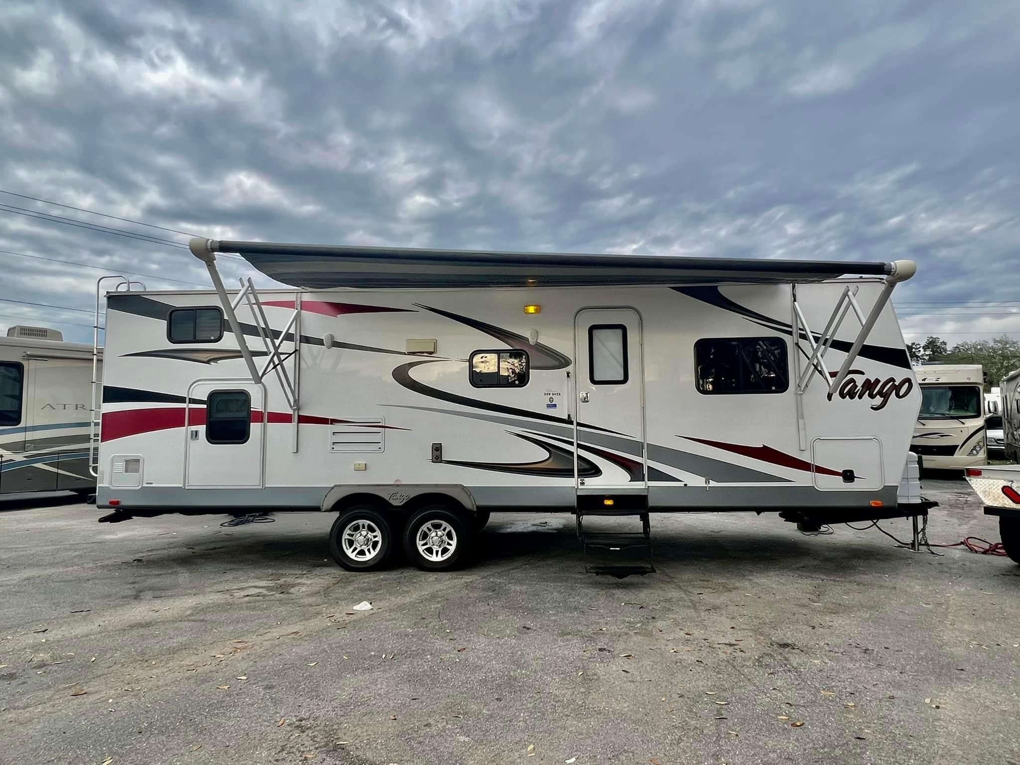 2011 Coachworks Tango for Sale in Lakeland, FL - OfferUp