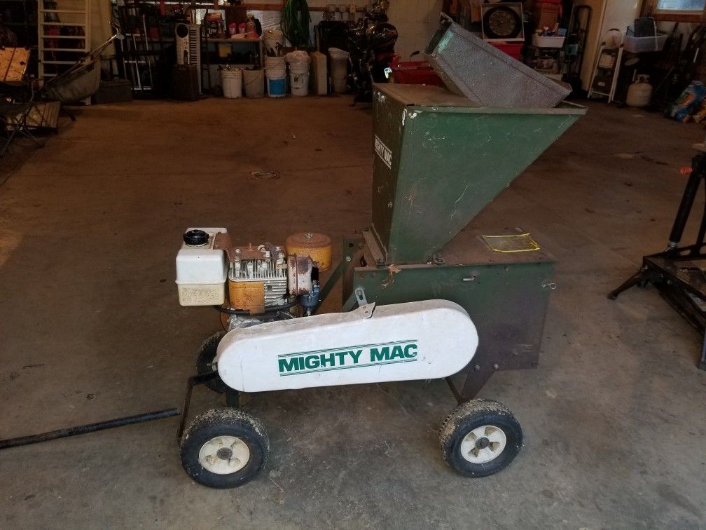 Mighty Mac chipper/shredder for Sale in Pine Grove, PA - OfferUp