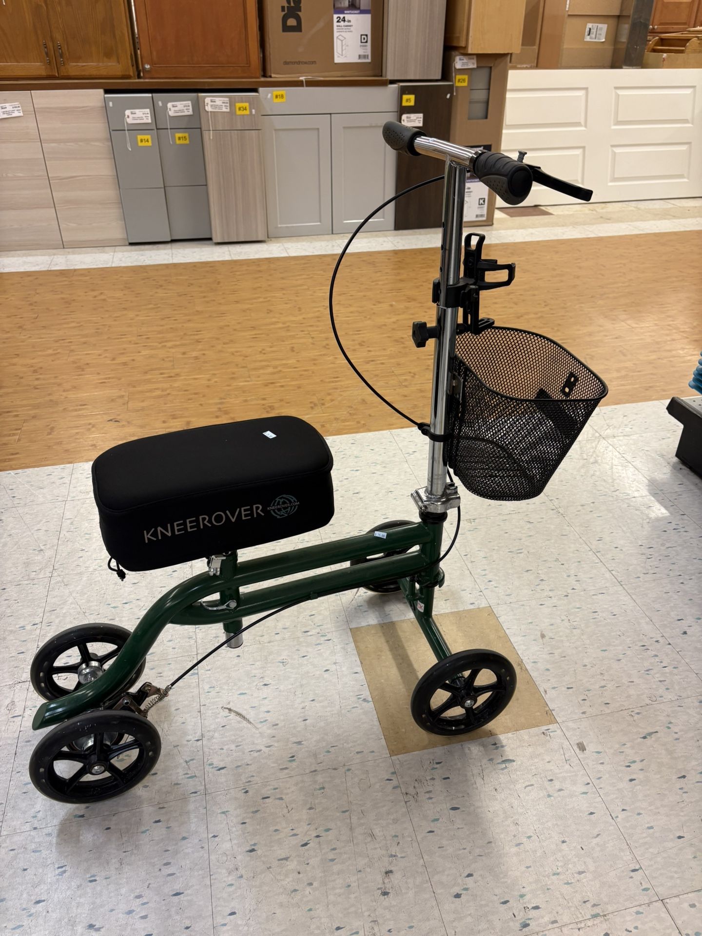 Knee Rover Knee Scooter for Sale in Spanaway, WA - OfferUp