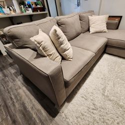 Egan ii sofa with reversible chaise store