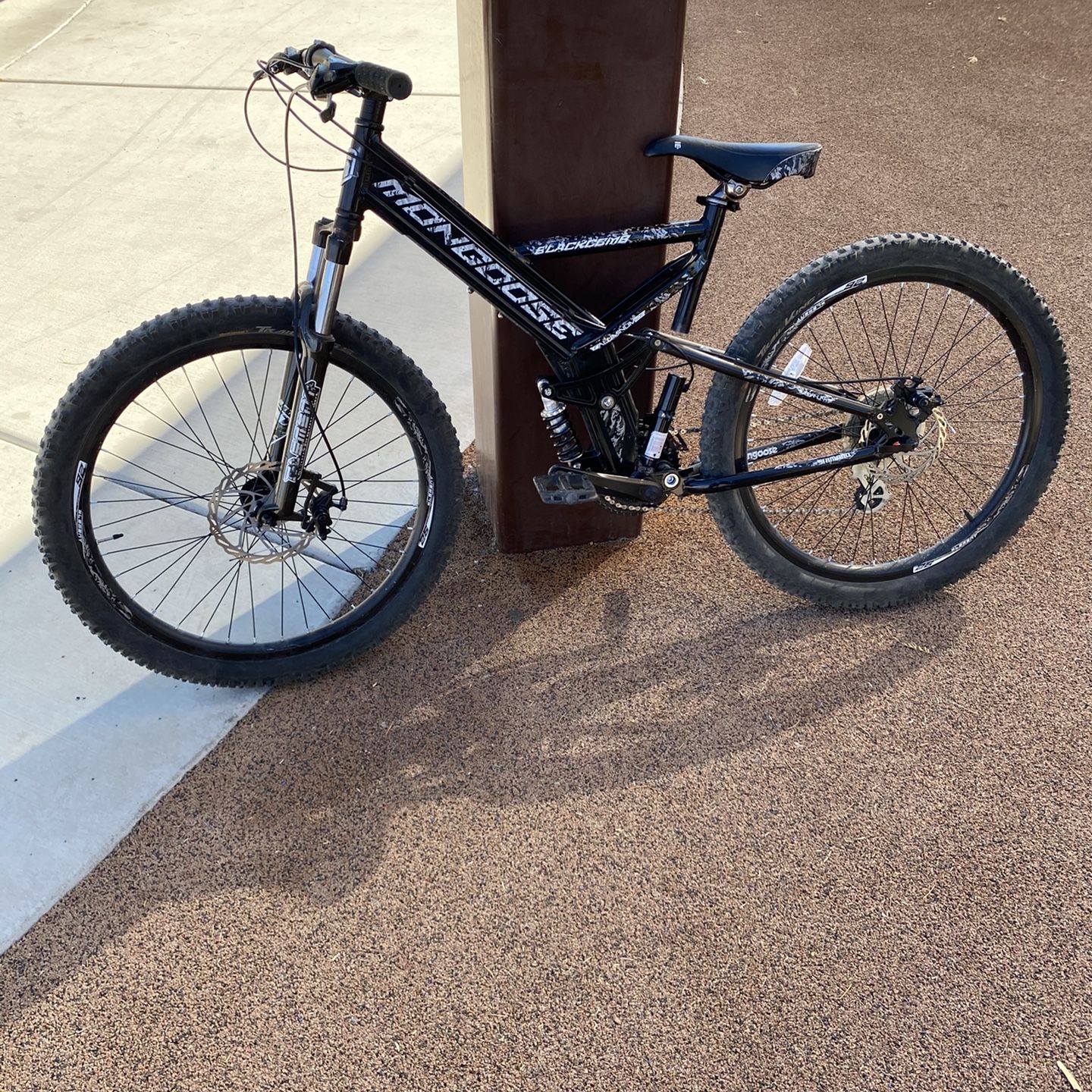 Mongoose Blackcomb 26 Inch Full Suspension Mountain Bike 6061 Aluminum ...