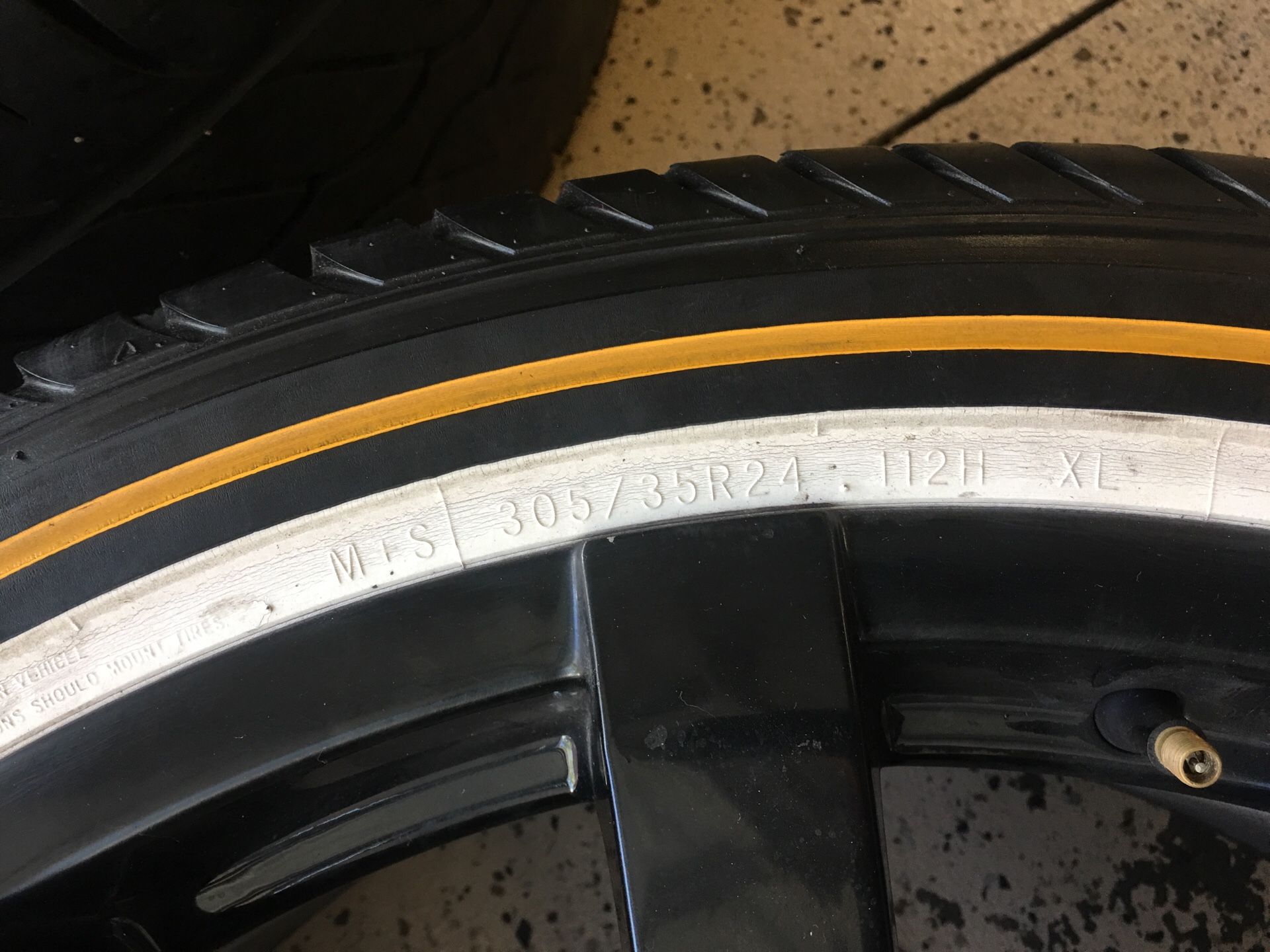 24 inch Velocity rims and vogue tires 305/35/24 6 lug 6x135 ford wheels ...